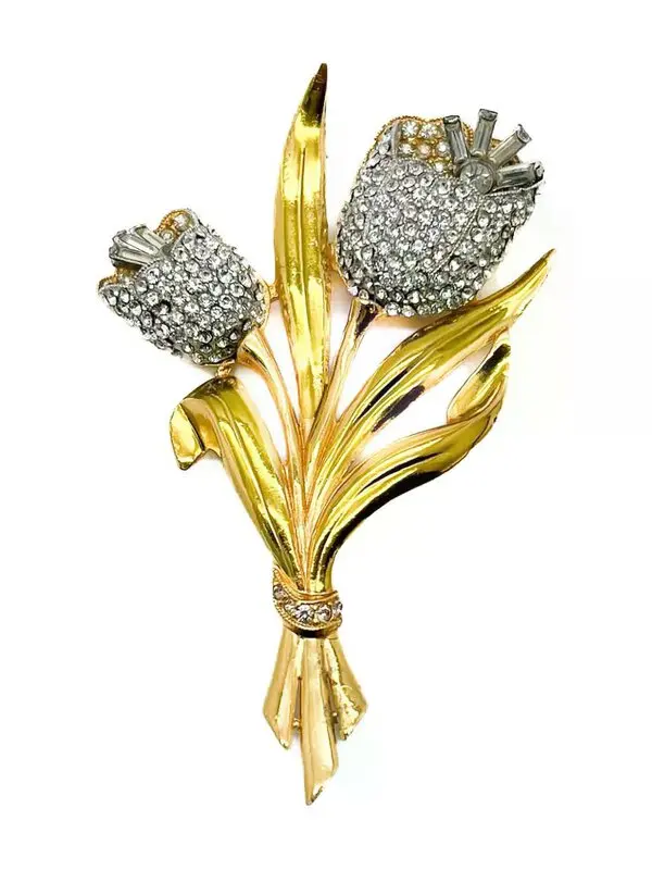 JENNIFER GIBSON JEWELLERY 1940s Coro Floral Brooch - Gold