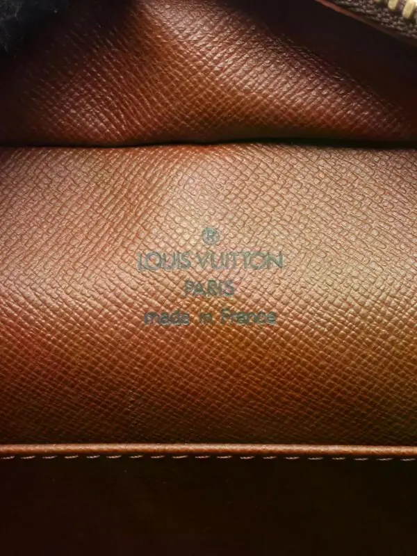 LOUIS VUITTON Cite Mm Shoulder Bag