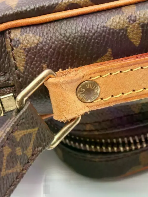 LOUIS VUITTON 2008 Amazon Shoulder Bag