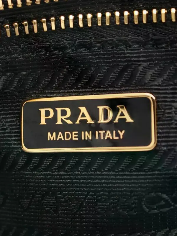 Prada 2010s Leather Shoulder Bag