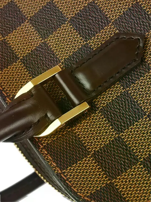 LOUIS VUITTON 2002 Triana Handbag