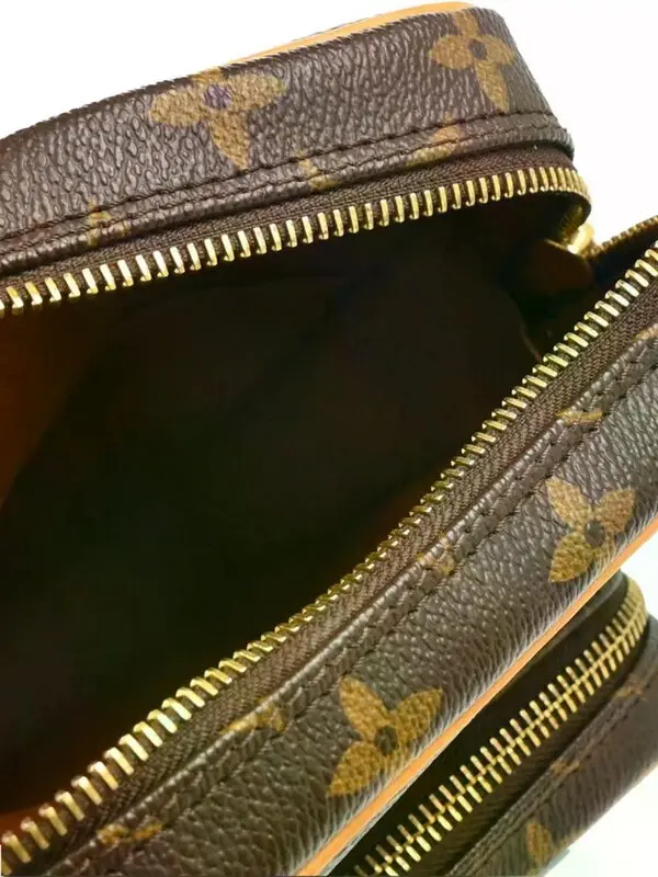 LOUIS VUITTON 2009 Amazon Crossbody Bag