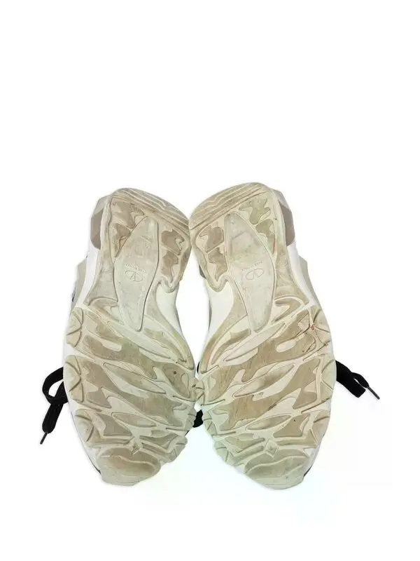Valentino Garavani Bounce Sneakers