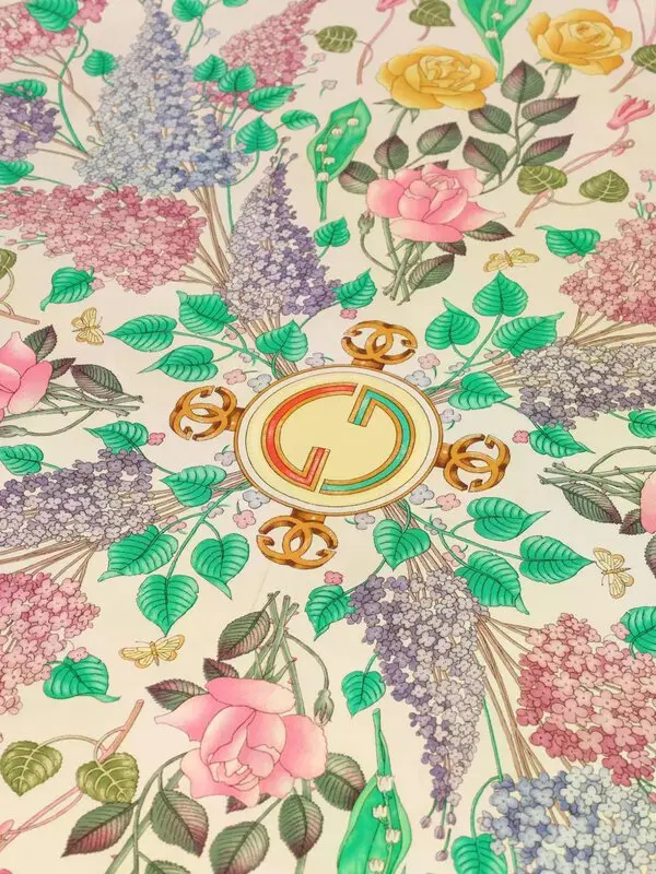Gucci Floral-pattern Silk Scarf