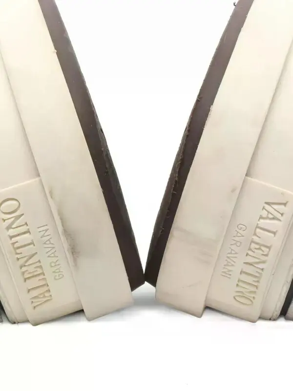 Valentino Garavani 2010s Toile Iconographe Canvas Sneakers - Neutrals