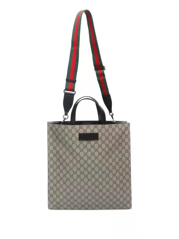 Gucci Gg Supreme Shoulder Bag