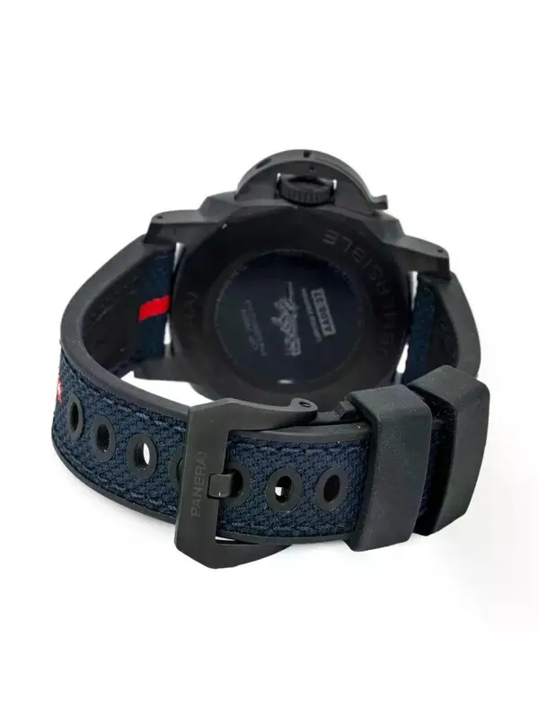 Panerai Submersible Luna Rossa 44mm