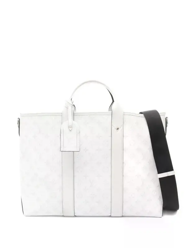 LOUIS VUITTON 2021 Weekend Nm Embossed-monogram Tote Bag - White