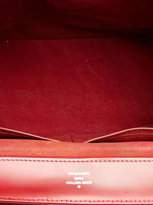 LOUIS VUITTON 2009 Epi Bagatelle Gm Shoulder Bag - Red