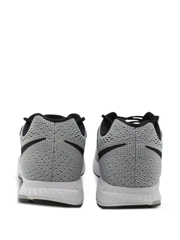 Nike Zoom Pegasus 32 Running Sneakers - Grey