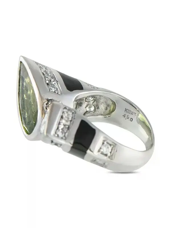 LB EXCLUSIVE 18k White Gold Diamond And Peridot Ring