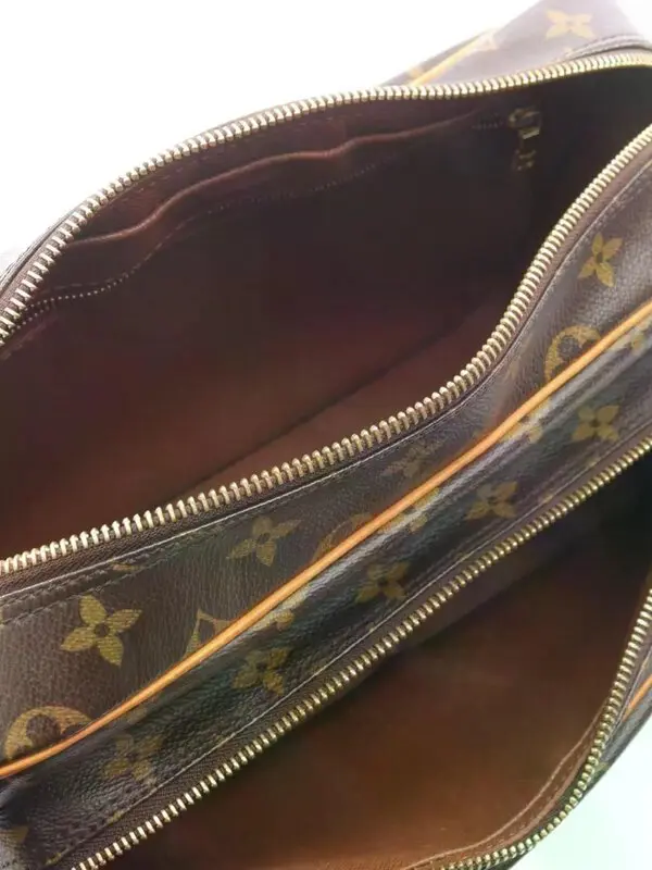 LOUIS VUITTON 2004 Nil Monogram Shoulder Bag