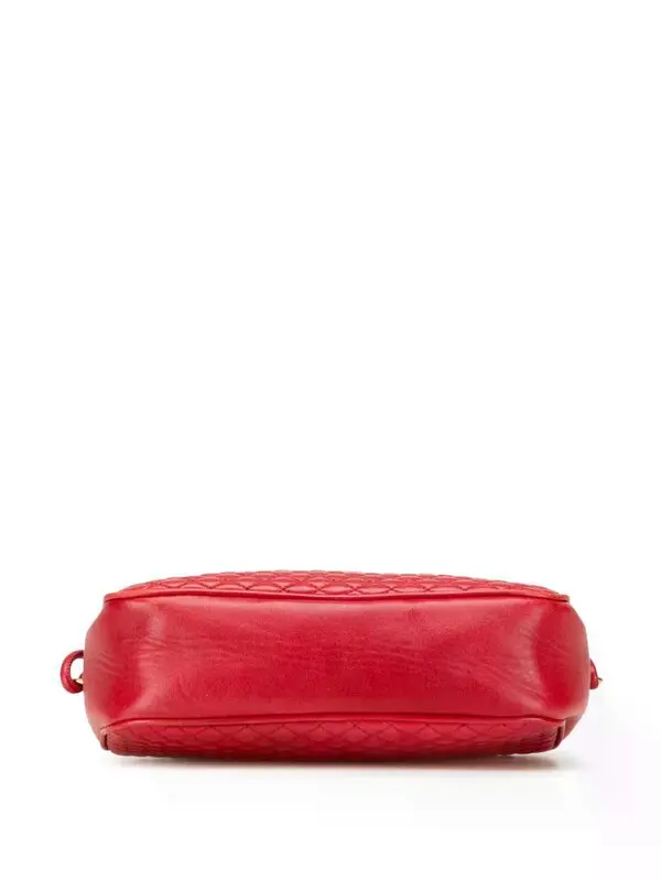 Saint Laurent Pre-owned Quilted Lambskin Victoire Camera Bag - Red