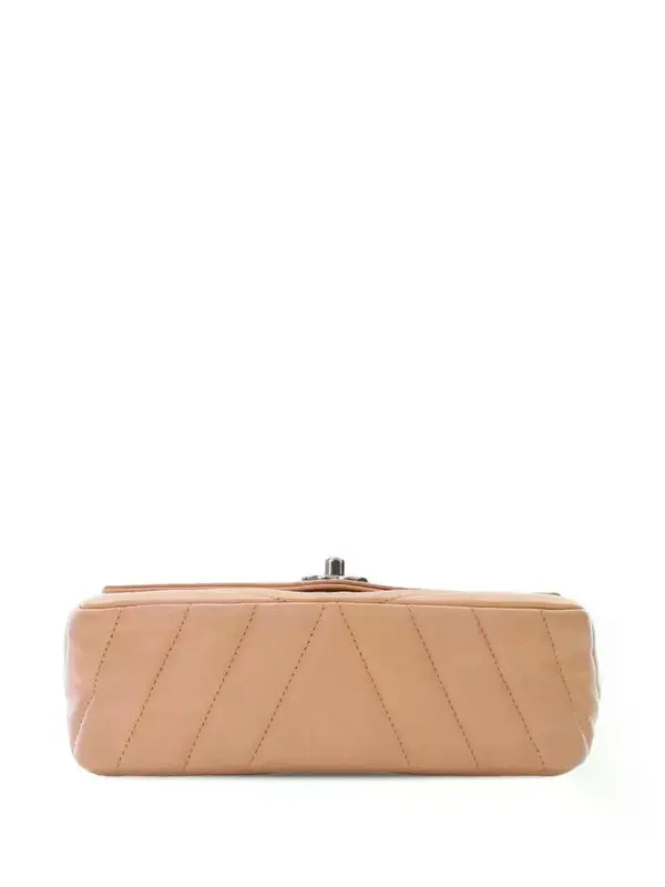 Chanel 2017-2018 Small Chevron Caviar Envelope Flap Crossbody Bag
