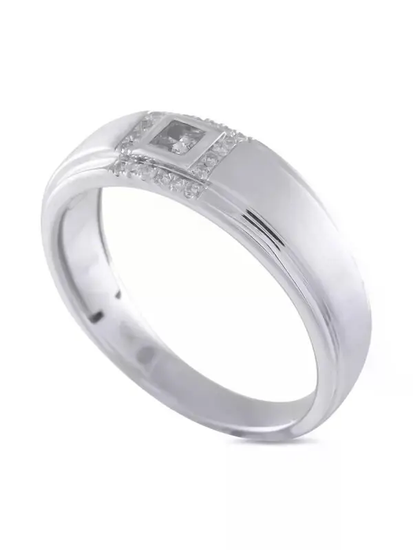 LB EXCLUSIVE 10k White Gold Diamond Ring - Silver