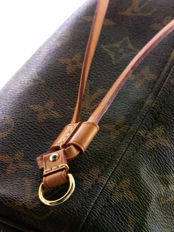 LOUIS VUITTON Neverfull Mm Monogram Tote