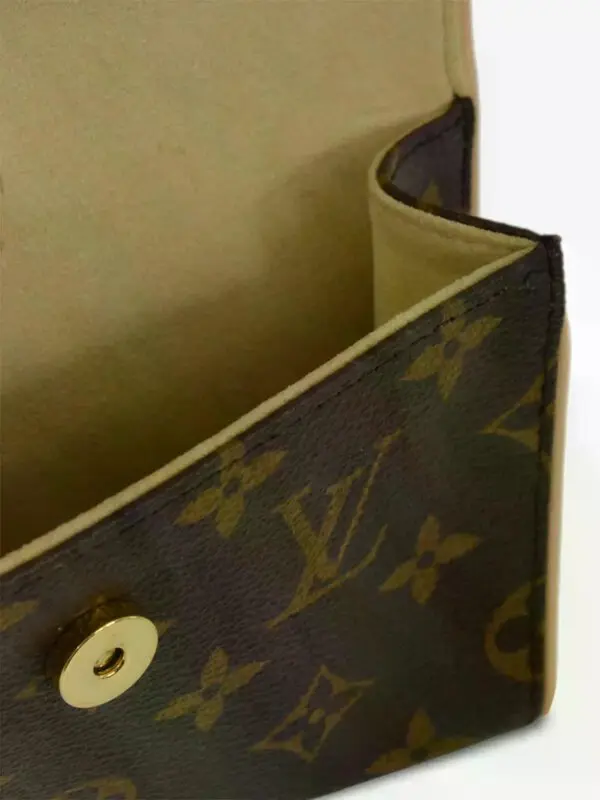 LOUIS VUITTON 2007 Pochette Florentine Belt Bag