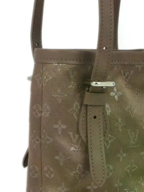 LOUIS VUITTON 2001 Little Bucket Handbag