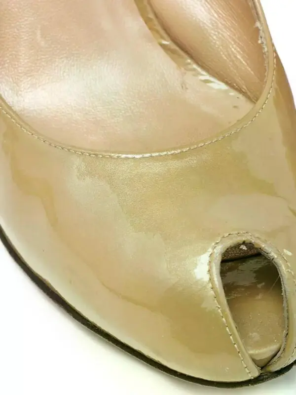 STUART WEITZMAN Peep-toe Heeled Pumps
