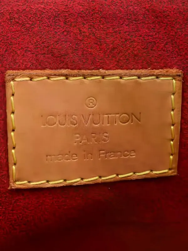 LOUIS VUITTON 2004 Coussin Gm Shoulder Bag