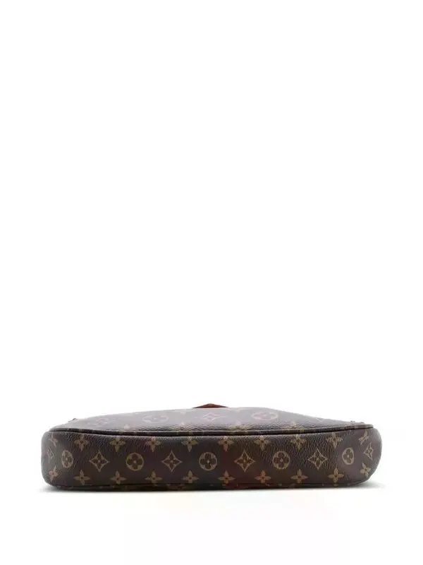 LOUIS VUITTON Multi Pochette Accessoires Monogram Canvas Crossbody Bag