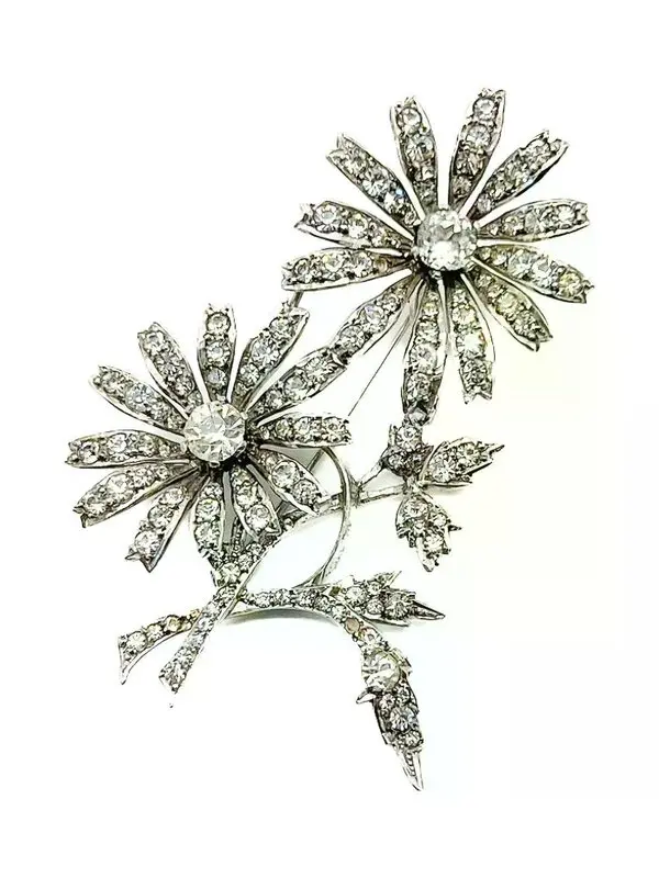 JENNIFER GIBSON JEWELLERY 1930s Art Deco Floral Brooch - Silver