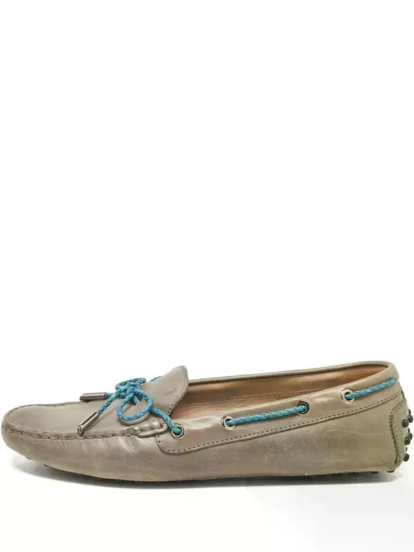 TOD'S Beige Leather Boat Shoes With Contrasting Lace Detail - Grey