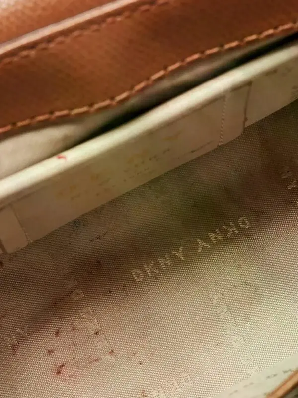 Dkny Logo-plaque Crossbody Bag