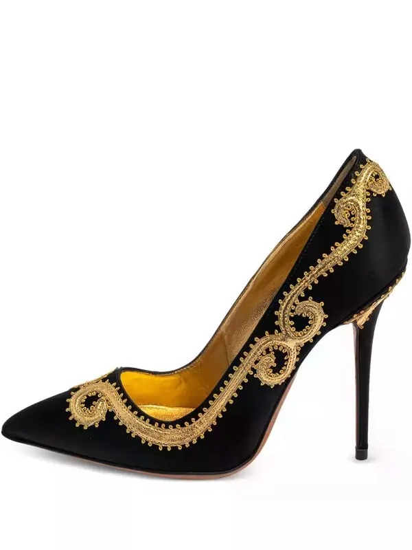 Manolo Blahnik 110mm Embroidered Pointed-toe Pumps - Black