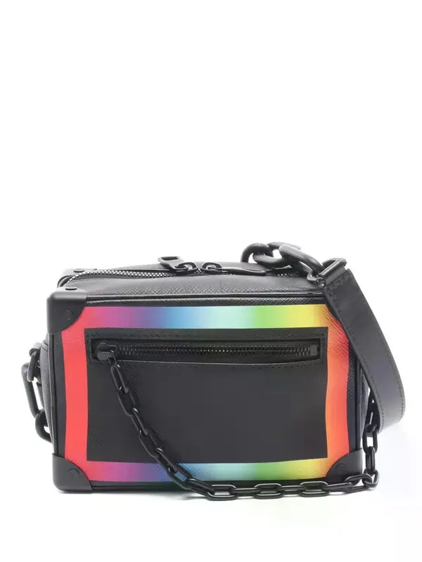 LOUIS VUITTON Taiga Soft Trunk Messenger Bag - Black