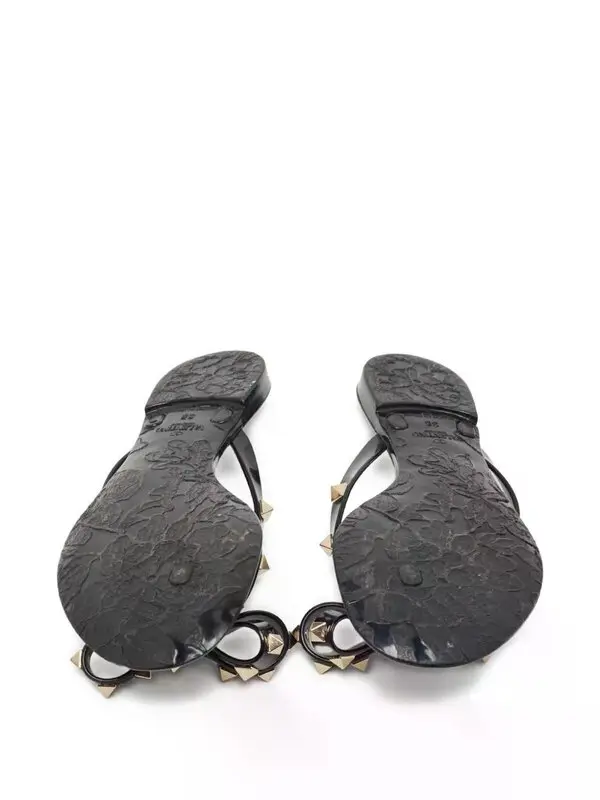 Valentino Garavani Rockstud Flip Flops - Black