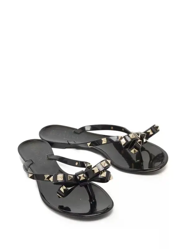 Valentino Garavani Rockstud Flip Flops - Black