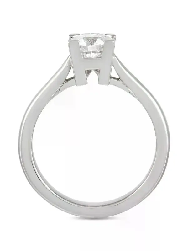 Harry Winston Platinum Solitaire Round Cut Diamond Ring