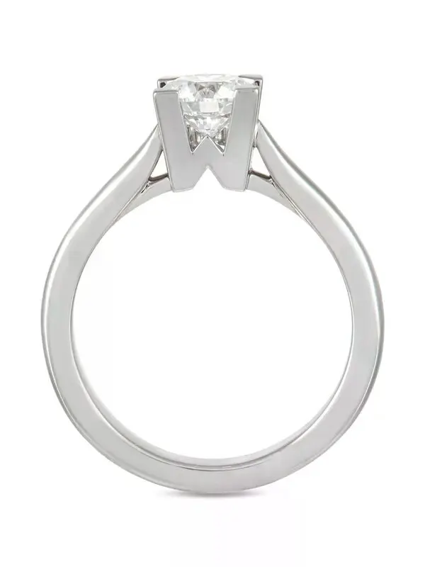 Harry Winston Platinum Solitaire Round Cut Diamond Ring
