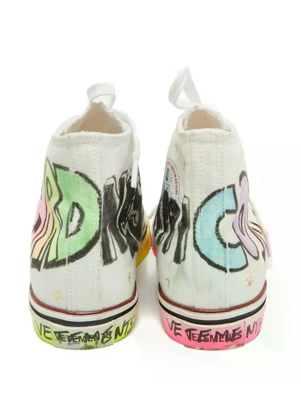 Vetements Graffiti High-top Sneakers