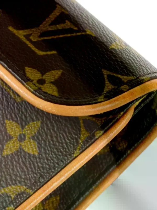 LOUIS VUITTON Monogram Canvas Pochette Florentine Belt Bag