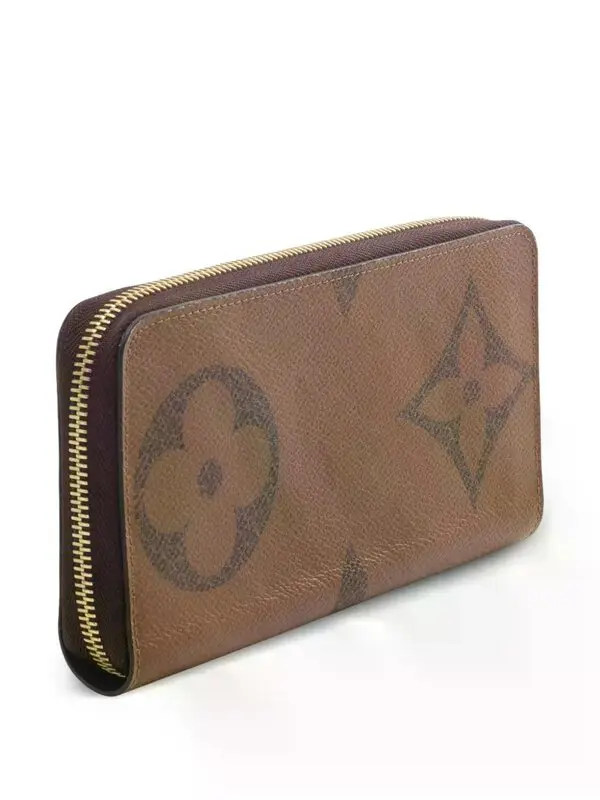 LOUIS VUITTON 2019-2025 Monogram Giant Reverse Zippy Wallet Long Wallets - Brown