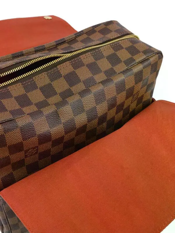 LOUIS VUITTON Naviglio Shoulder Bag - Brown