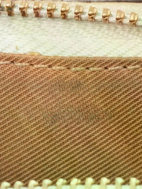 COACH VINTAGE Pre-owned Snap Textured Zip-around Wallet