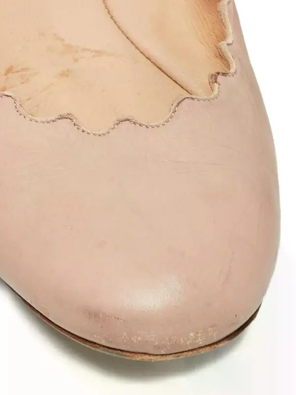 Chloé Lauren Scalloped Ballet Flats - Neutrals