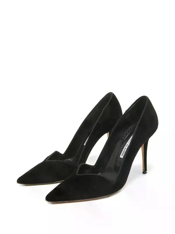 Manolo Blahnik 100mm Velvet Pointed-toe Pumps - Black