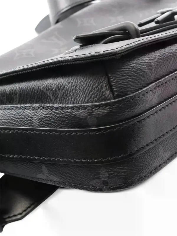 LOUIS VUITTON 2020 Monogram Eclipse Steamer Messenger Crossbody Bag