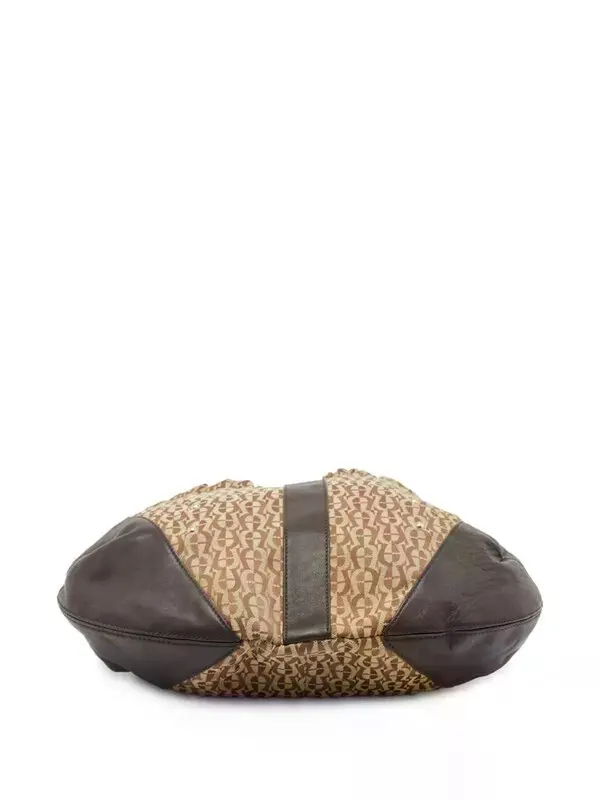 AIGNER Monogram Pattern Shoulder Bag - Neutrals