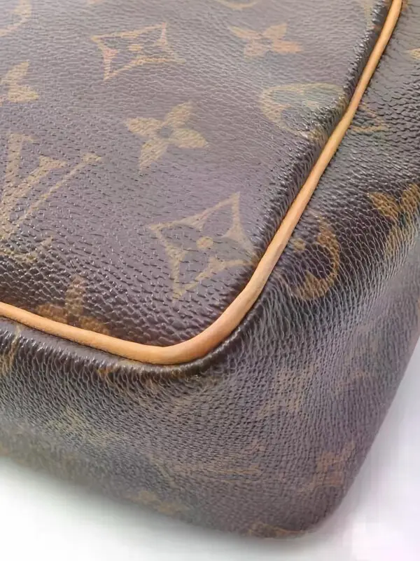 LOUIS VUITTON Monogram Shoulder Bag