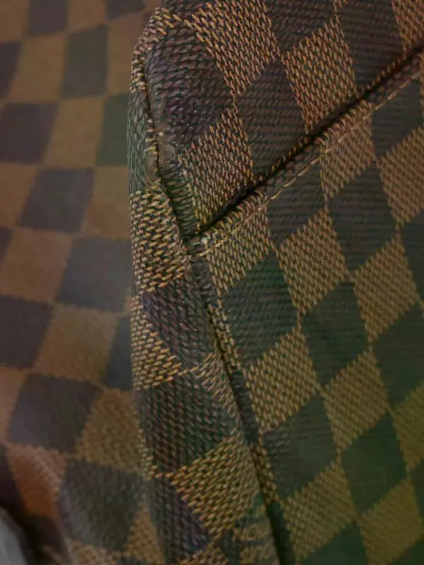 LOUIS VUITTON 2011 Weekender Mm Travel Bag - Brown