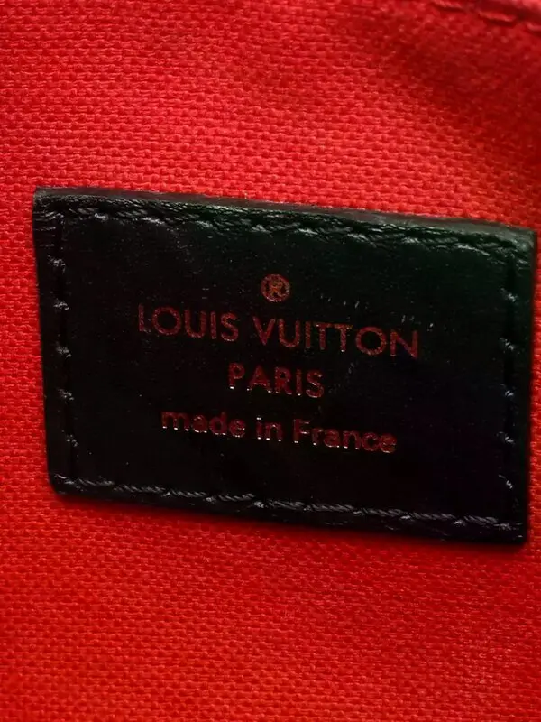 LOUIS VUITTON Monogram Reverse Giant Onthego Pm Satchel