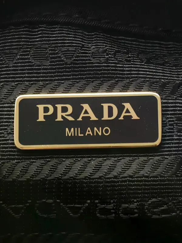 Prada 20s Drawstring Bucket Bag - Black