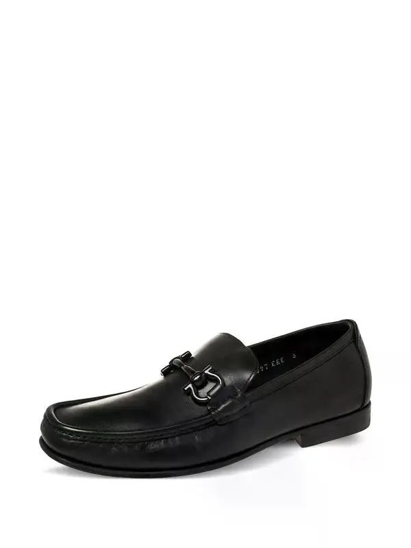 FERRAGAMO Calf Leather Gancini Detail Loafers