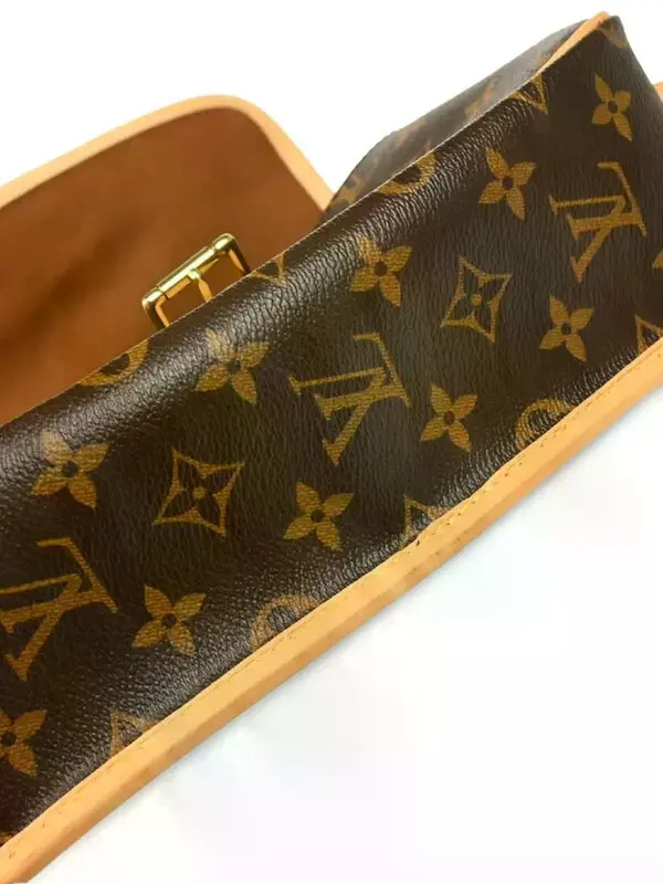 LOUIS VUITTON Sologne Shoulder Bag - Brown