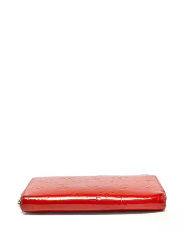 LOUIS VUITTON Zippy Monogram Vernis Wallet - Red